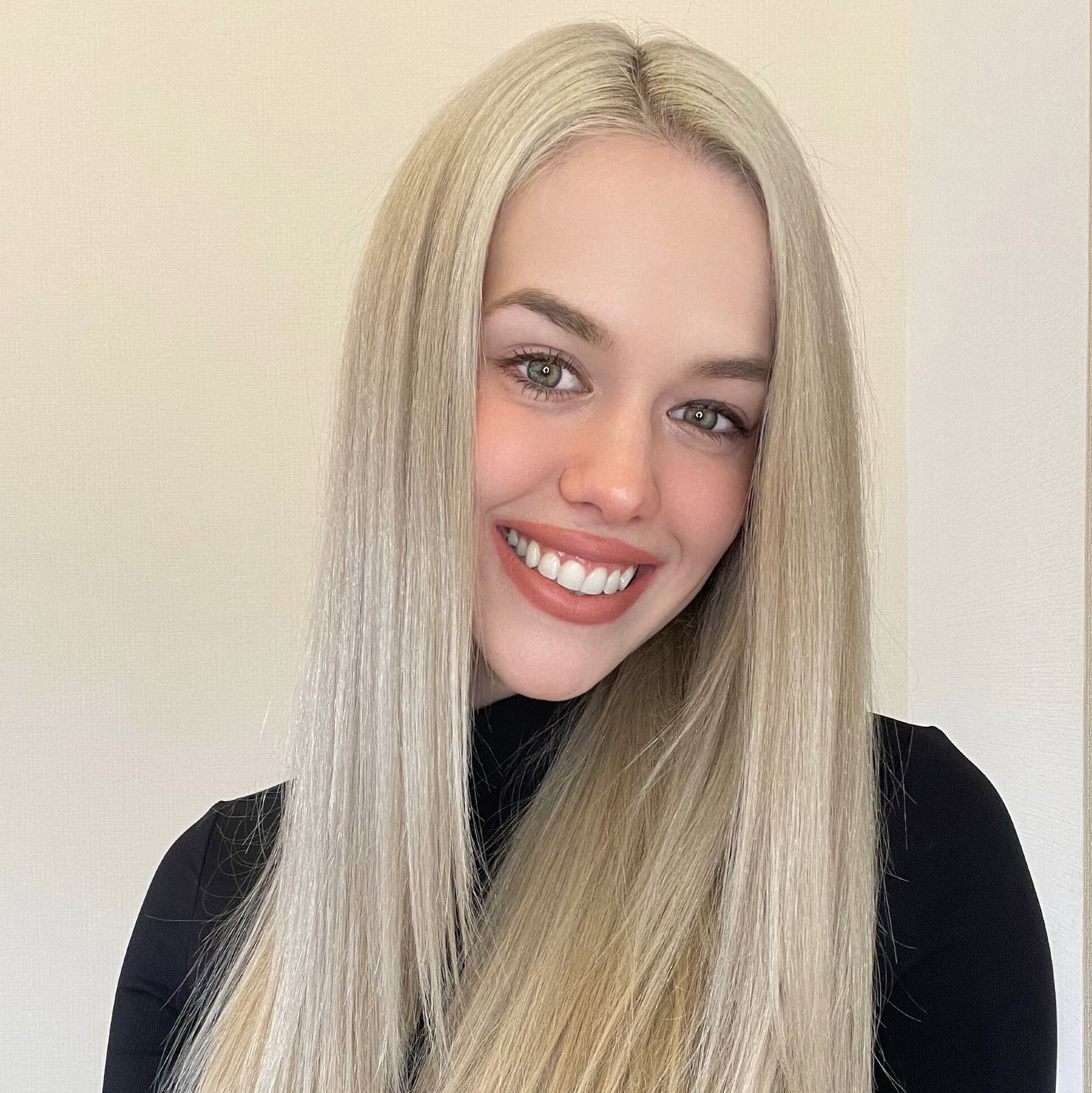 私たちについて | ローラ英会話 【高津駅徒歩2分】